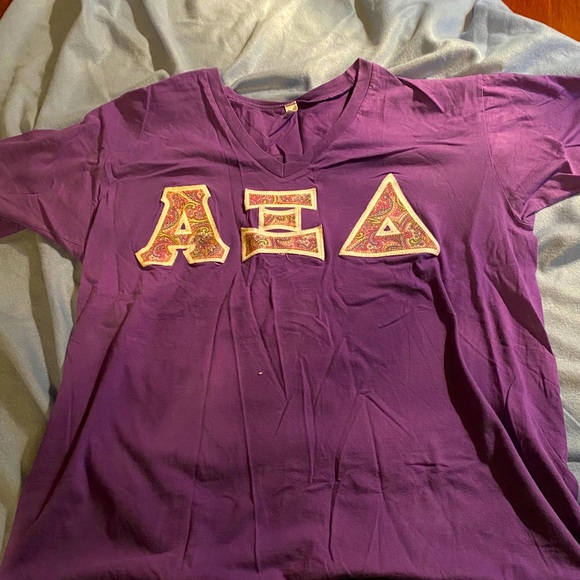 Alpha Xi Delta | Tops | Alpha Xi Delta Tshirt | Poshmark